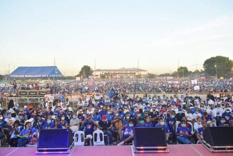 Mabalaqueños converge for Team MCG proclamation rally