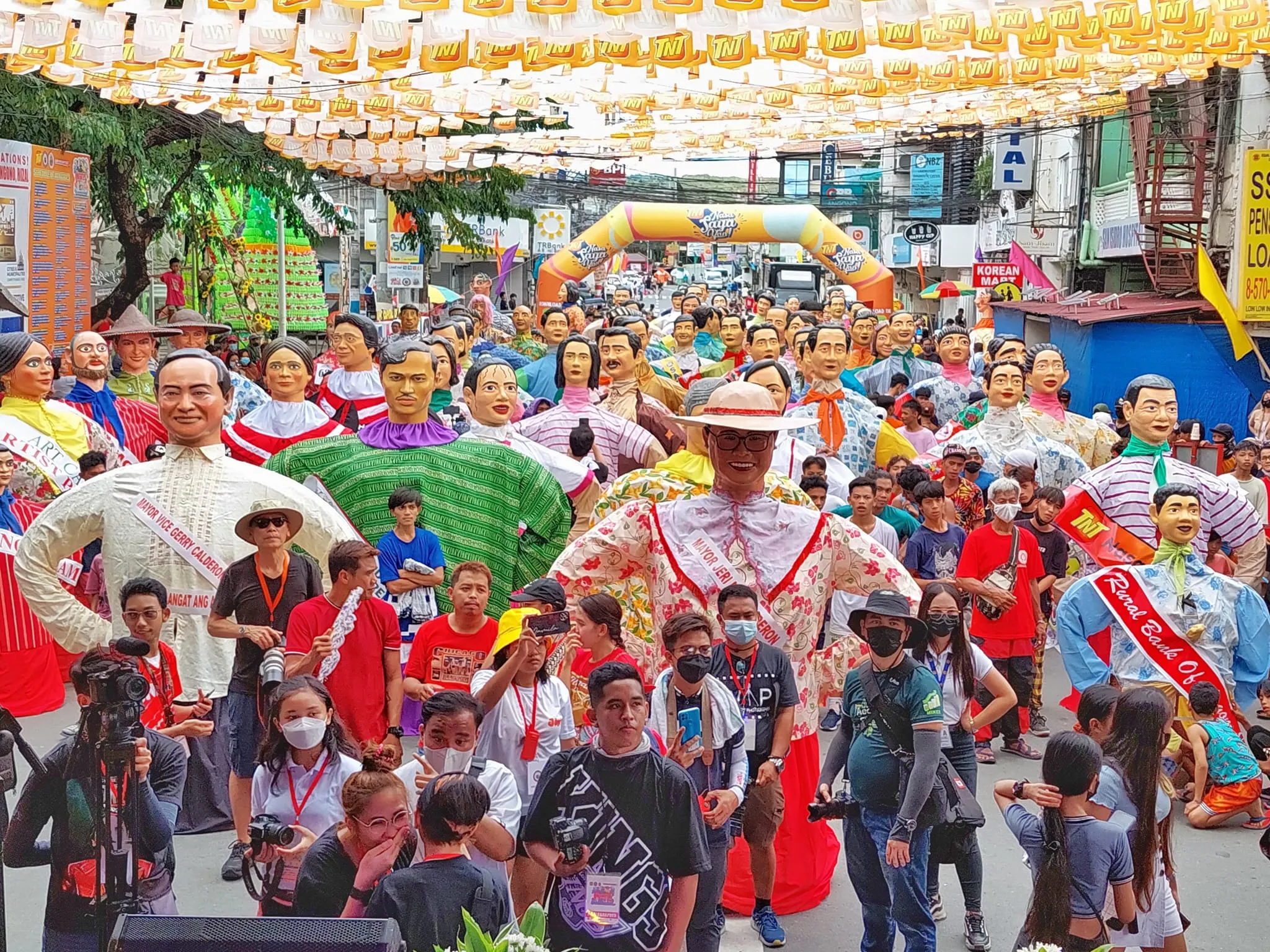 Angono’s Higantes flying to Davao for Kadayawan